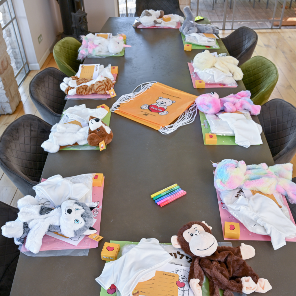 DubiDo Party | דובידו פקטורי - בובות בעיצוב אישי